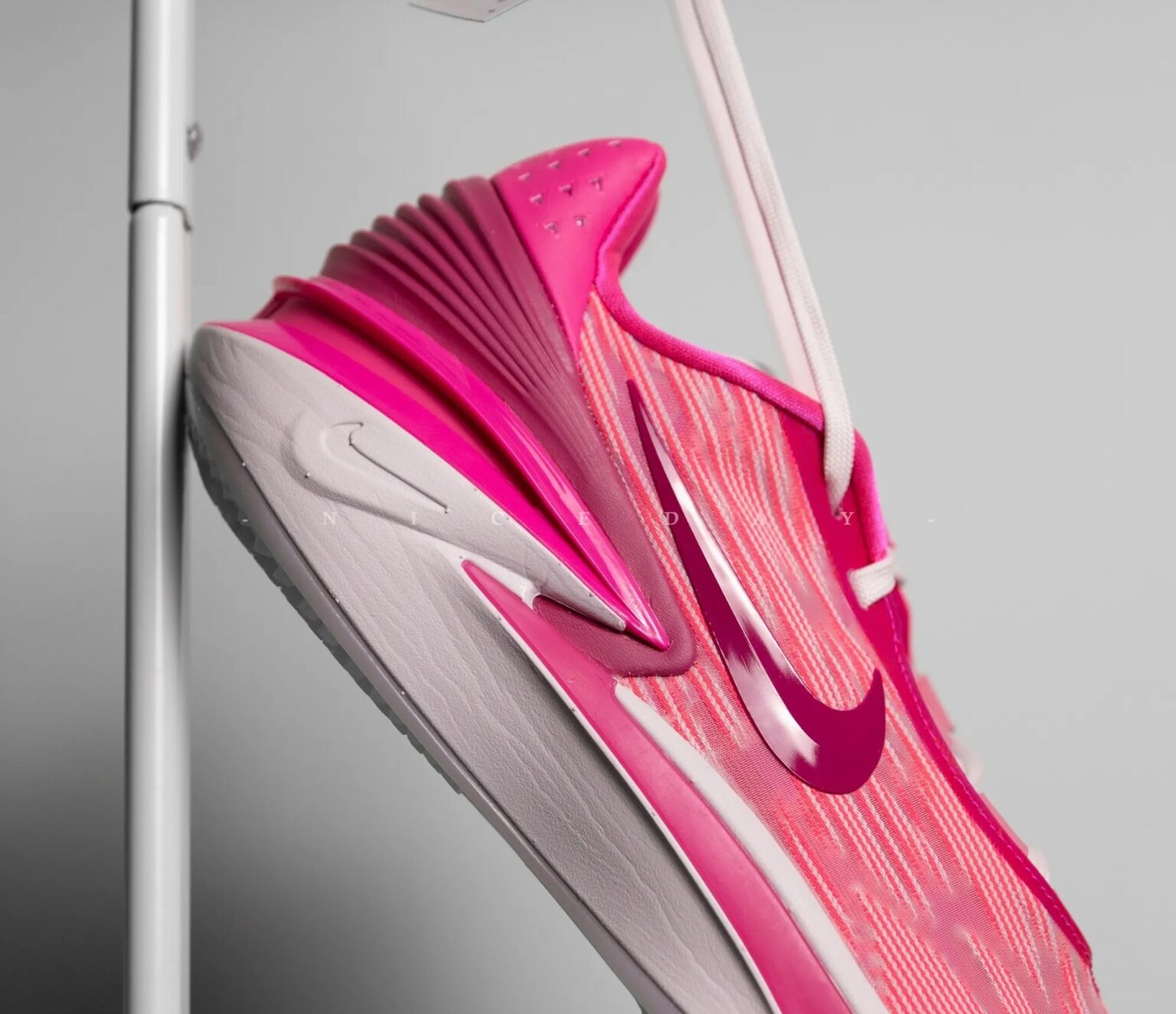 Nike GT CUT 2 EP HYPER PINK DJ6013-604 | Giày bóng rổ NERO SHOP